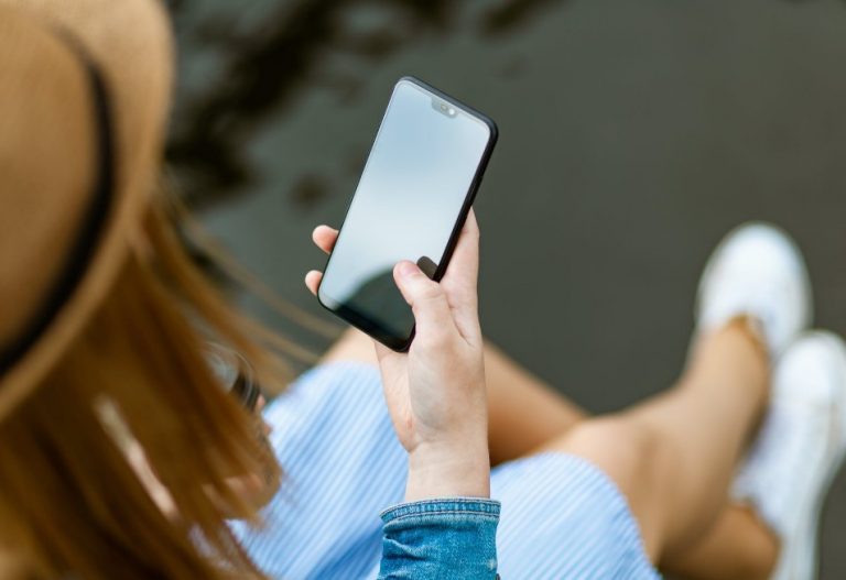 Why Smartphones Are Important: Impact on Modern Life | JNA DEALER PROGRAM