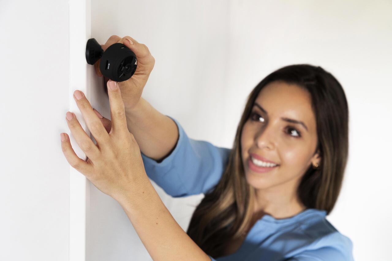 Comparing Daytime and Nighttime Home Security Measures - Blog | JNA ...